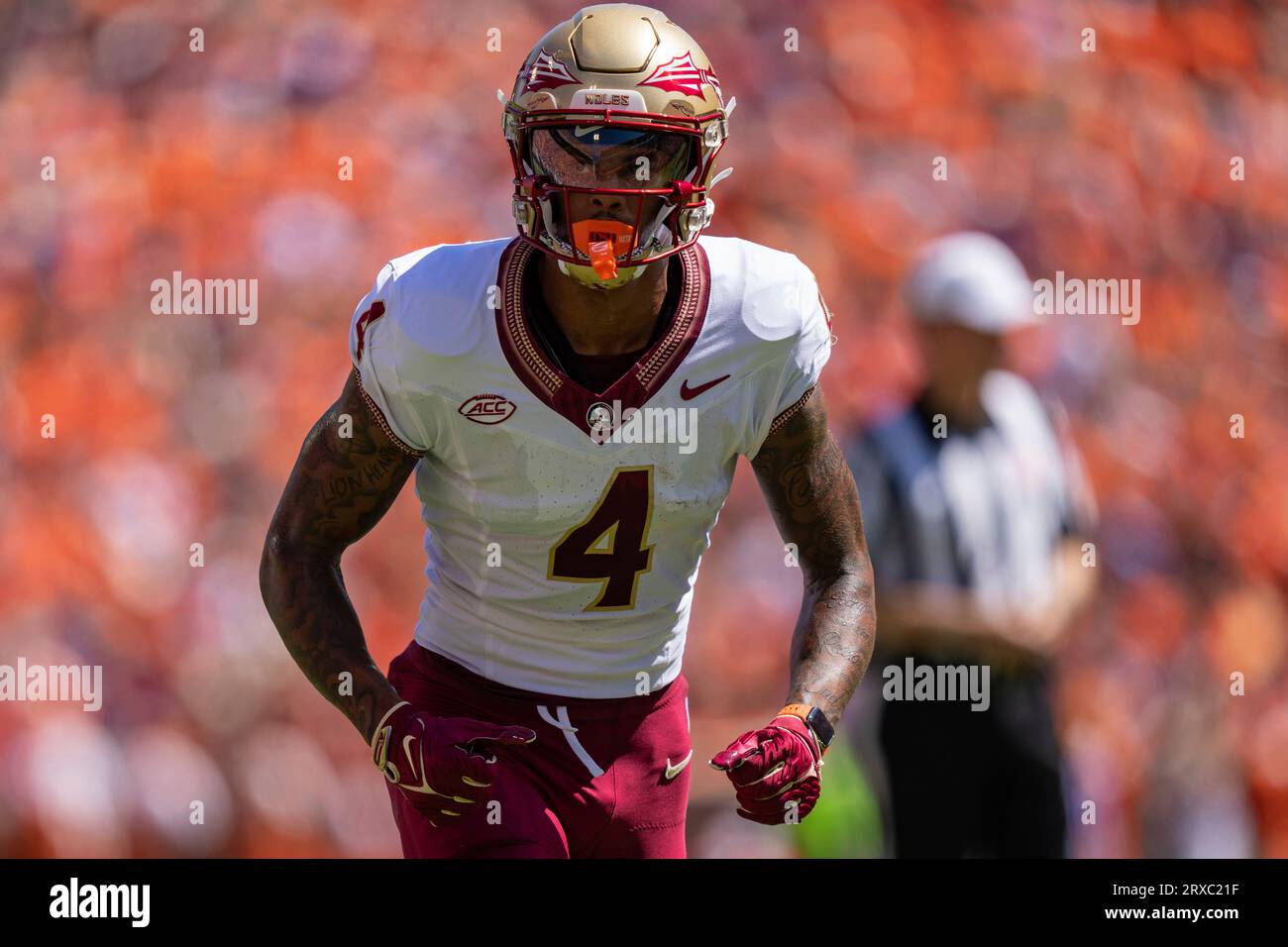 Florida State wide receiver Keon Coleman (4) plays against Clemson ...