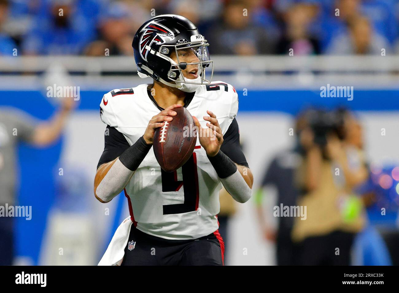 Atlanta Falcons quarterback Desmond Ridder passes against the Detroit ...