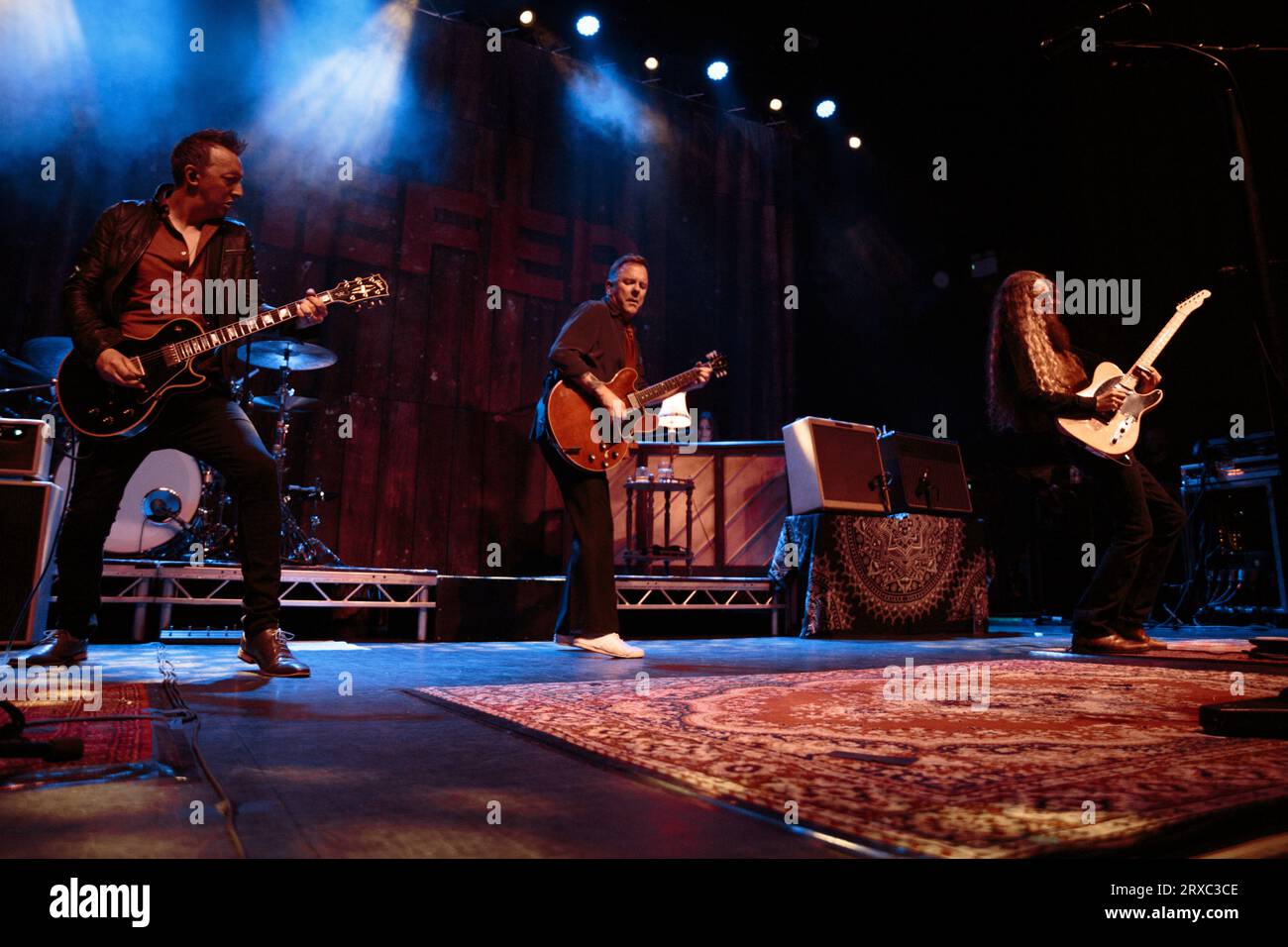 kiefer sutherland performs live at the o2 ritz manchester uk, 25th july ...