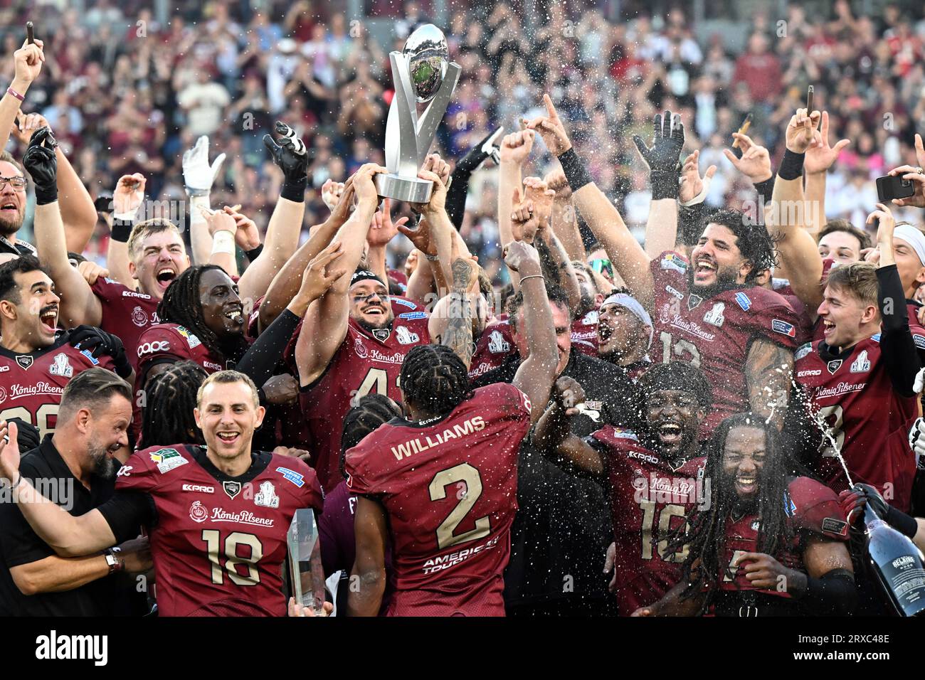 Elf championship play off trophy hi-res stock photography and images ...