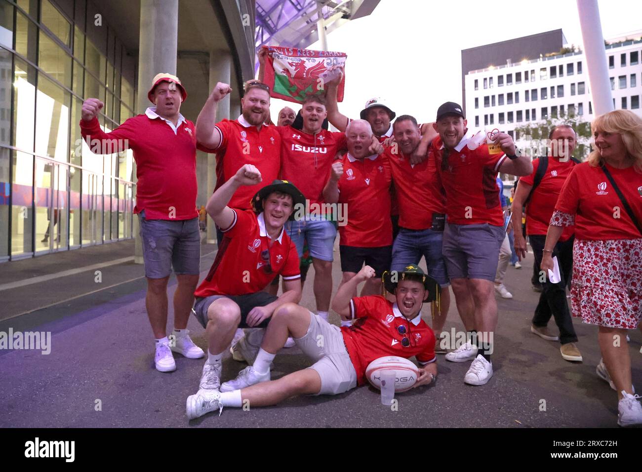 Ol lyon hi-res stock photography and images - Alamy