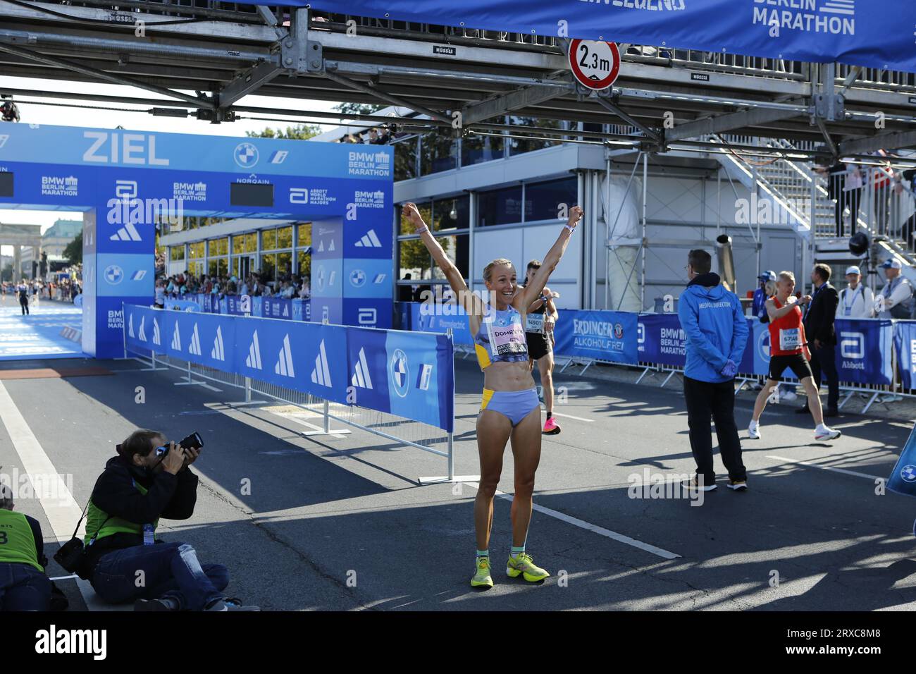 09/24/2023, Berlin, Germany. Domenika Mayer at the finish.Domenika ...