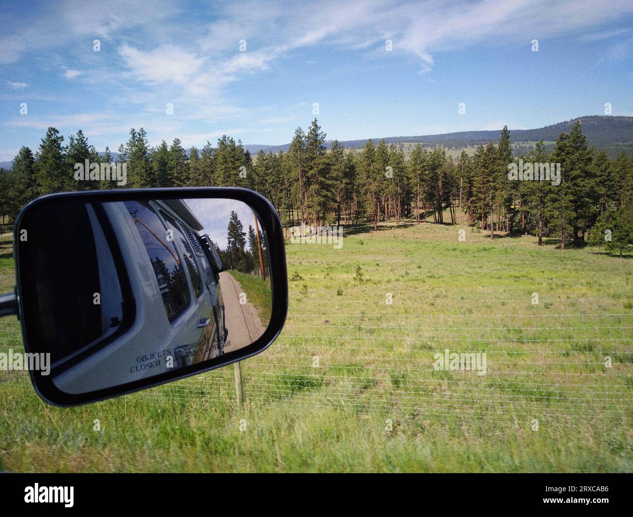 Car people rear view hi-res stock photography and images - Alamy