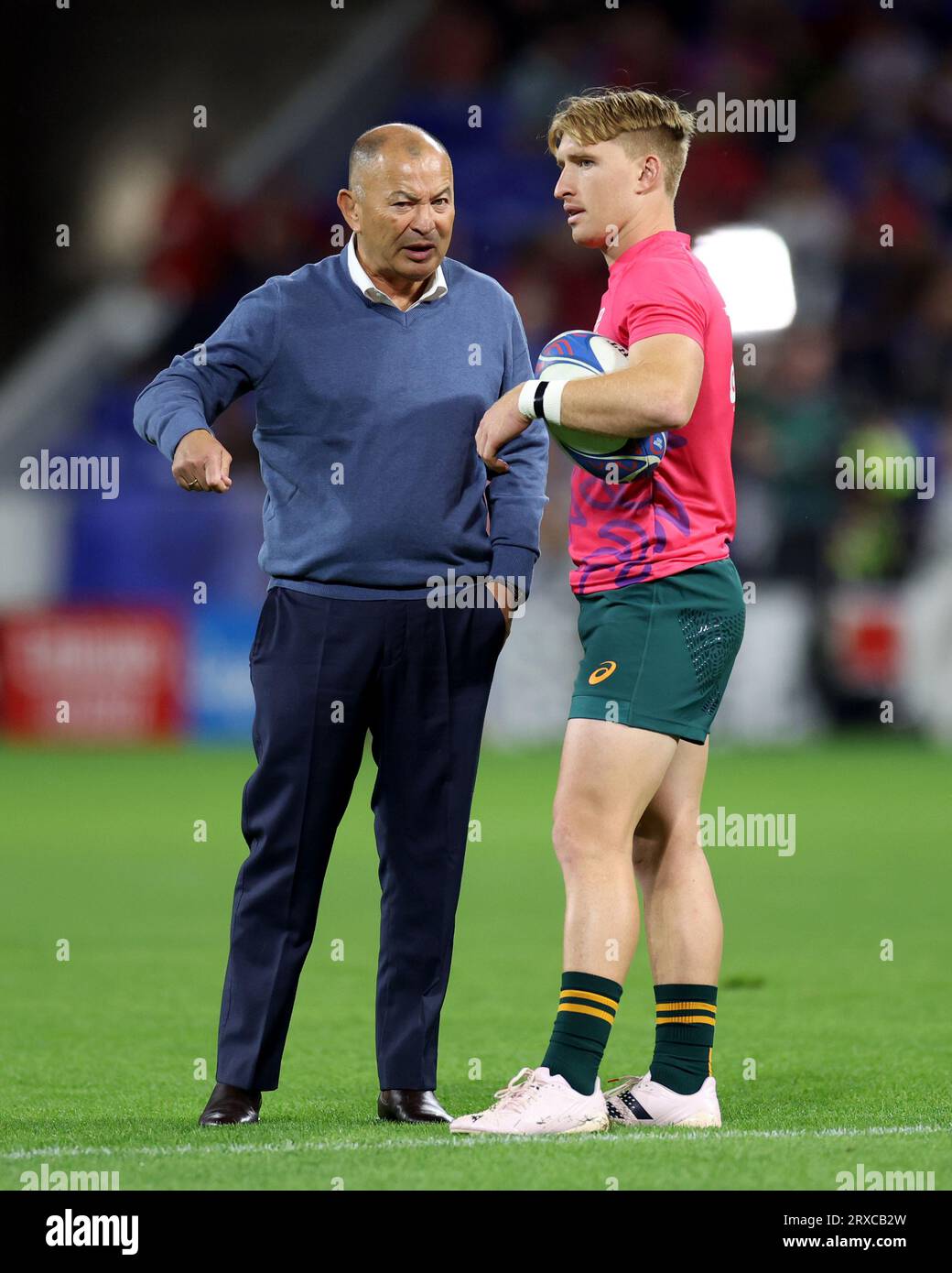 Australia Head Coach, Eddie Jones, (left) interacts with Australia's ...