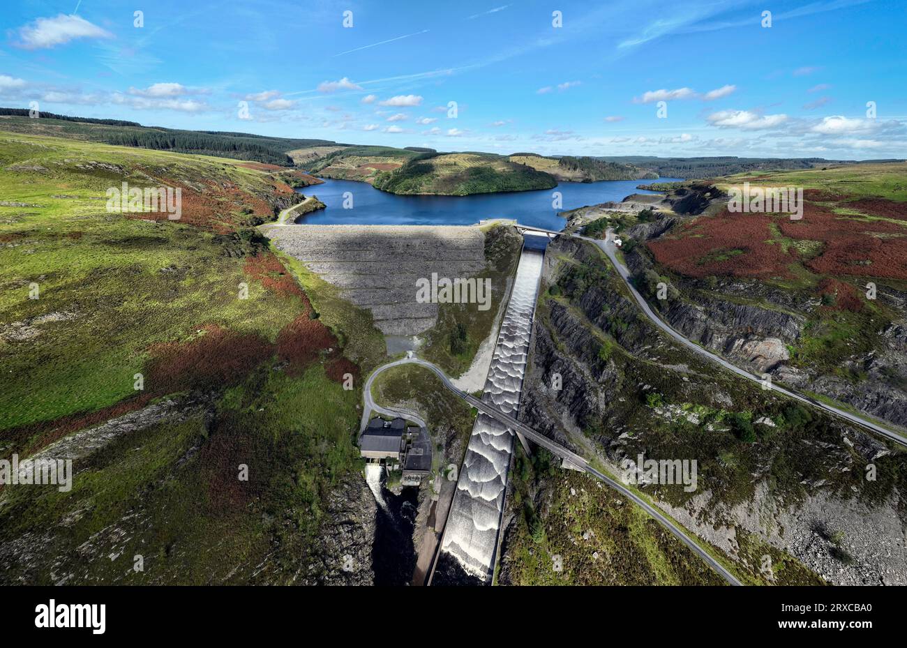 Bridge dam reservoir in wales hi-res stock photography and images - Alamy
