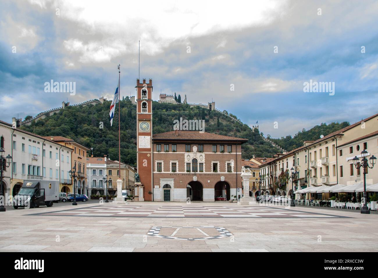 Veneto marostica chess game hi-res stock photography and images - Alamy