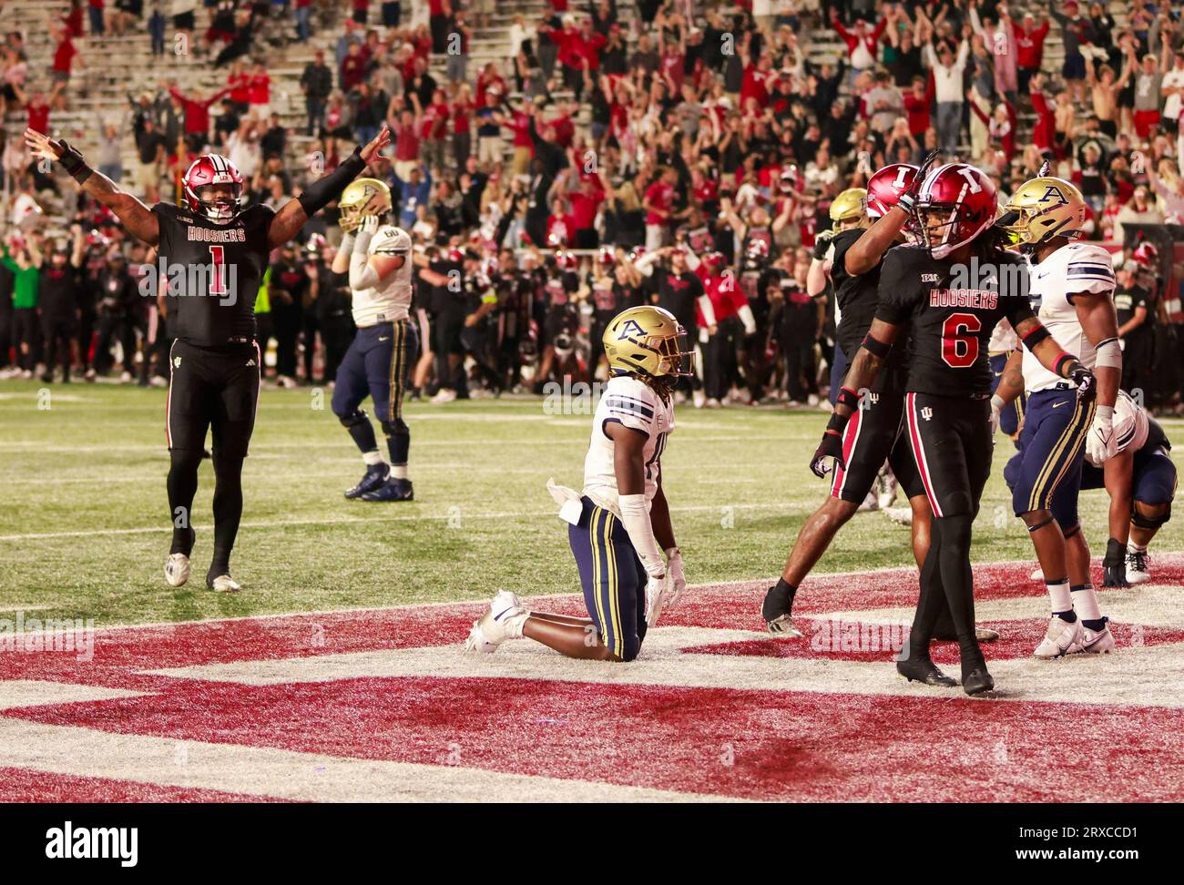 Bloomington, United States. 23rd Sep, 2023. Akron Zips wide receiver ...