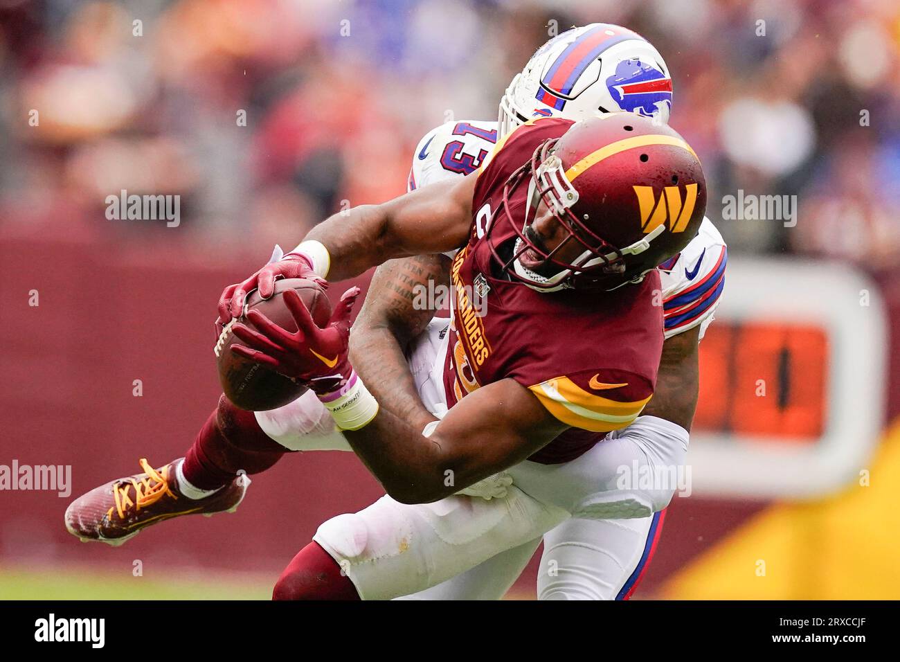 Washington Commanders cornerback Kendall Fuller (29) makes an ...
