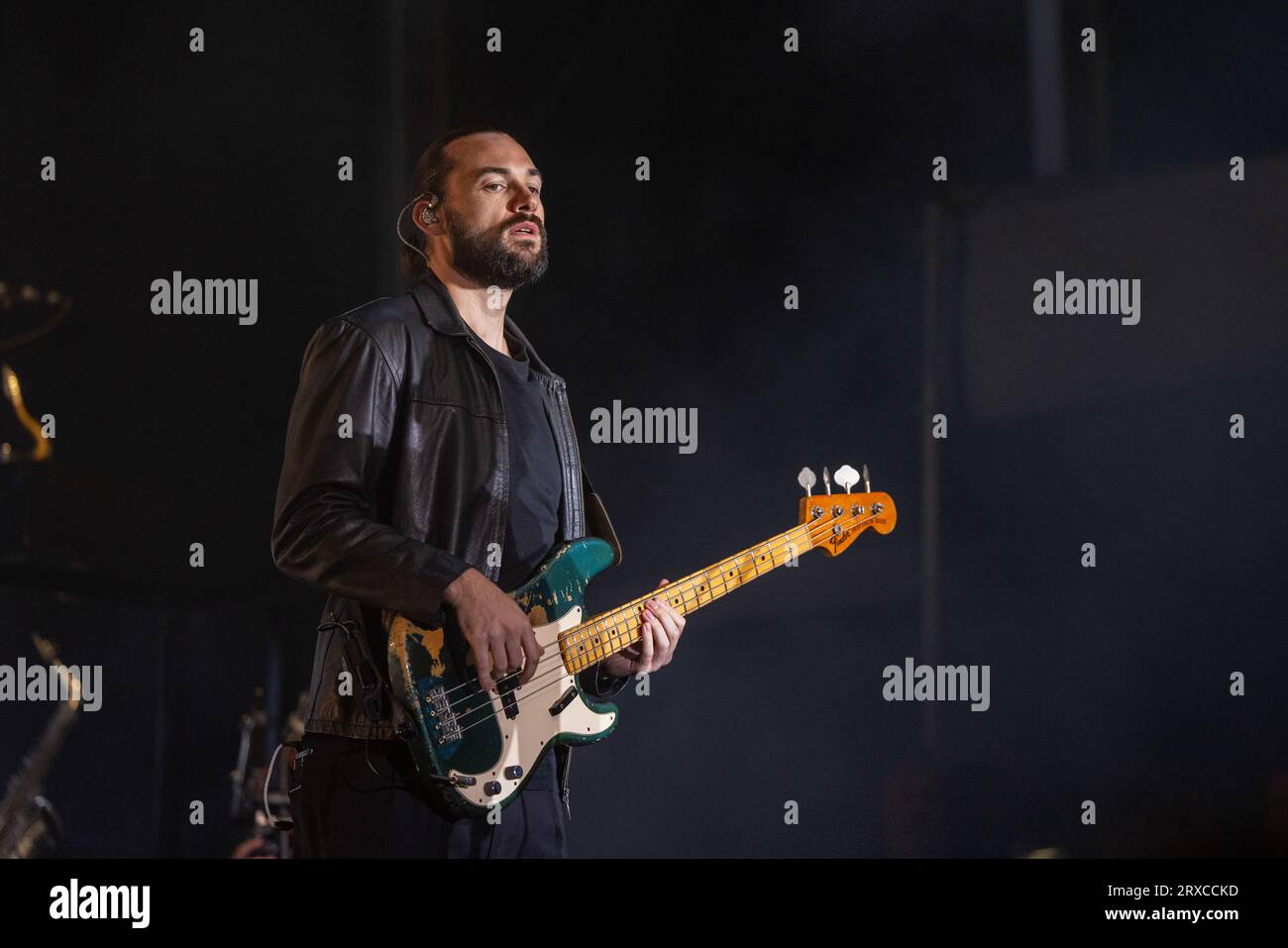 Ross macdonald the 1975 2023 hi-res stock photography and images - Alamy