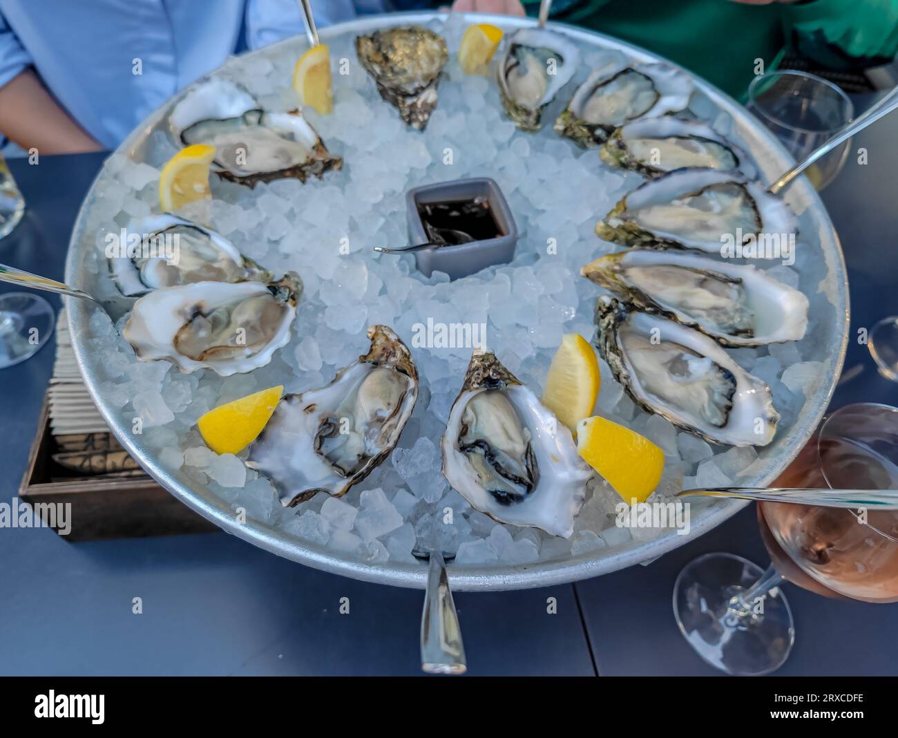 Oyster types hi-res stock photography and images - Alamy