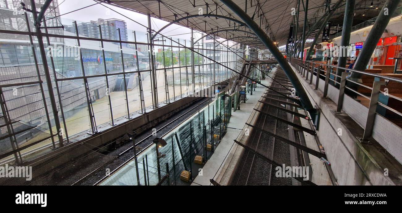 Lille europe tgv station hi-res stock photography and images - Alamy