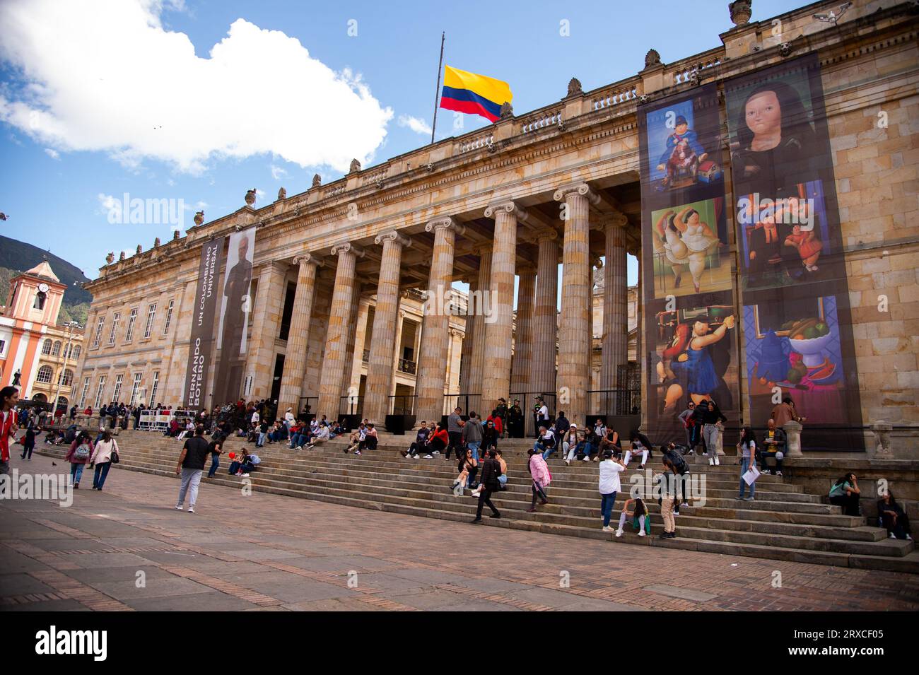 Colombian Congress holds images of the artwork of Fernando Botero as ...