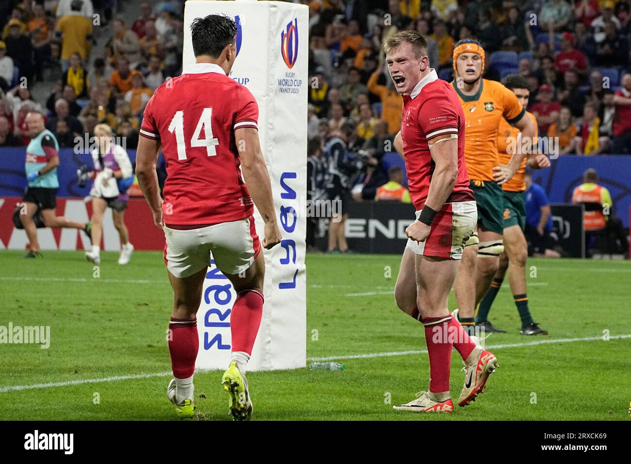 Wales' Nick Tompkins celebrates after scoring a try against Australia ...