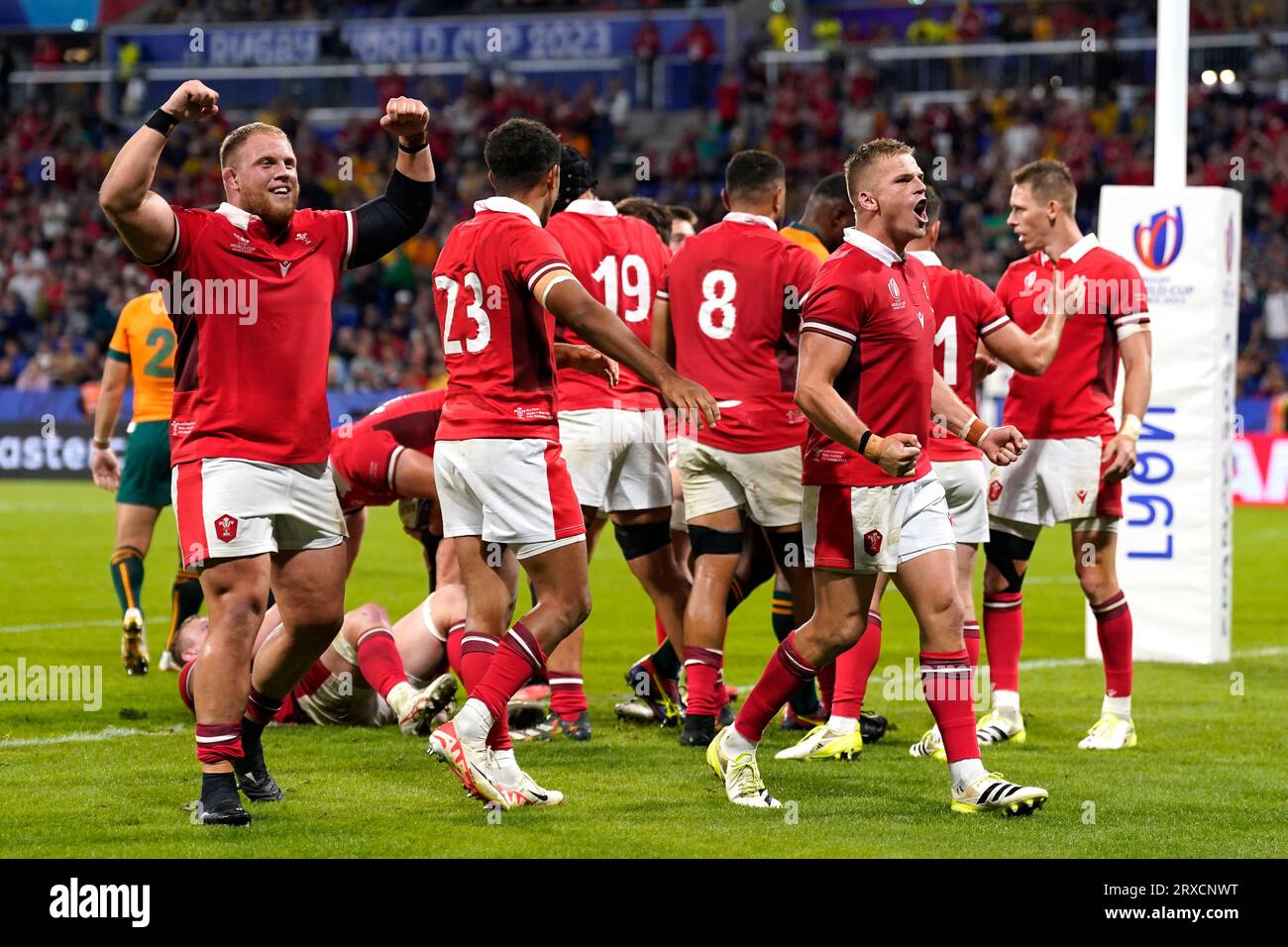 Wales players celebrate following victory in the Rugby World Cup 2023 ...