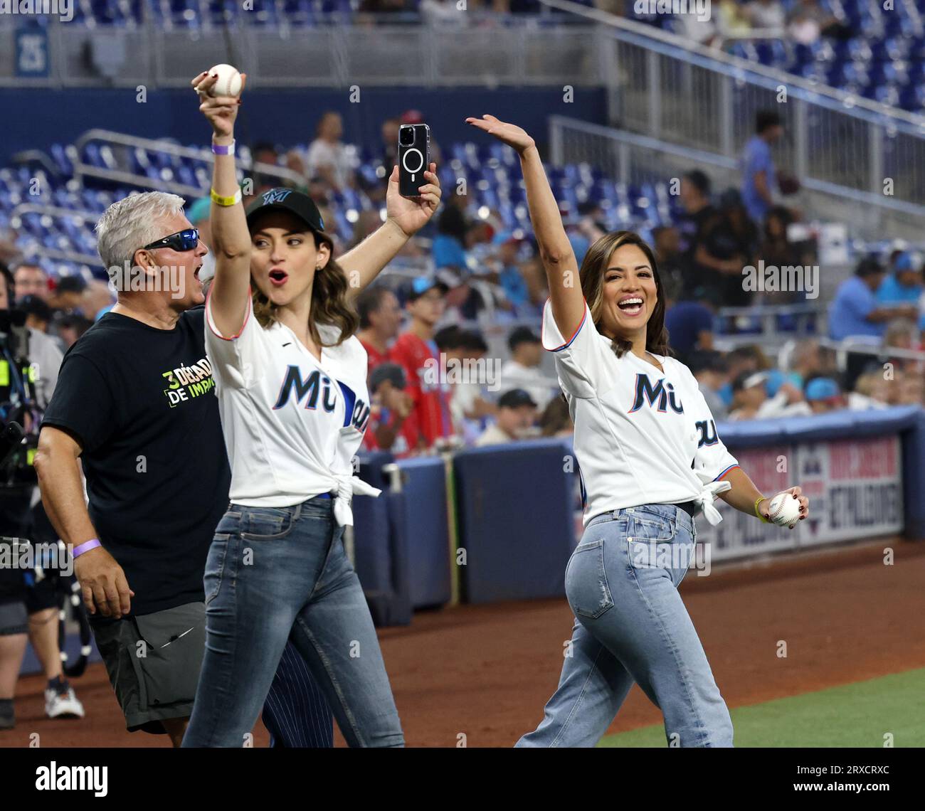 Milwaukee brewers 2023 hi-res stock photography and images - Alamy