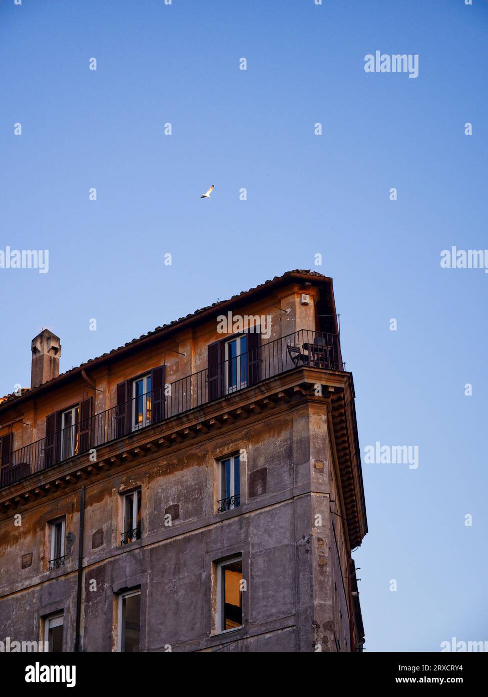 Building facades and architecture in Rome, Italy Stock Photo - Alamy