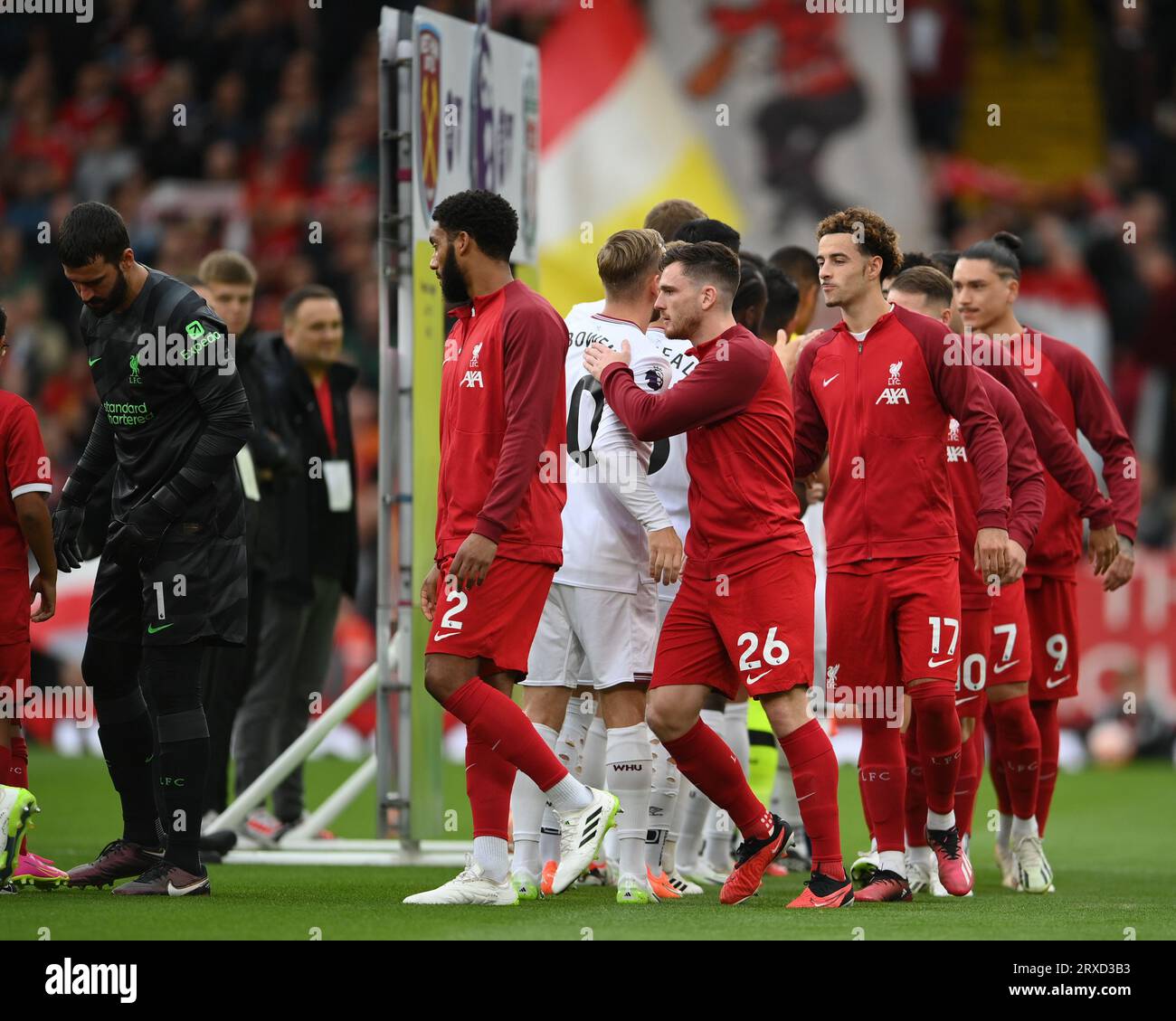 Liverpool players 2022 2023 hi-res stock photography and images - Alamy