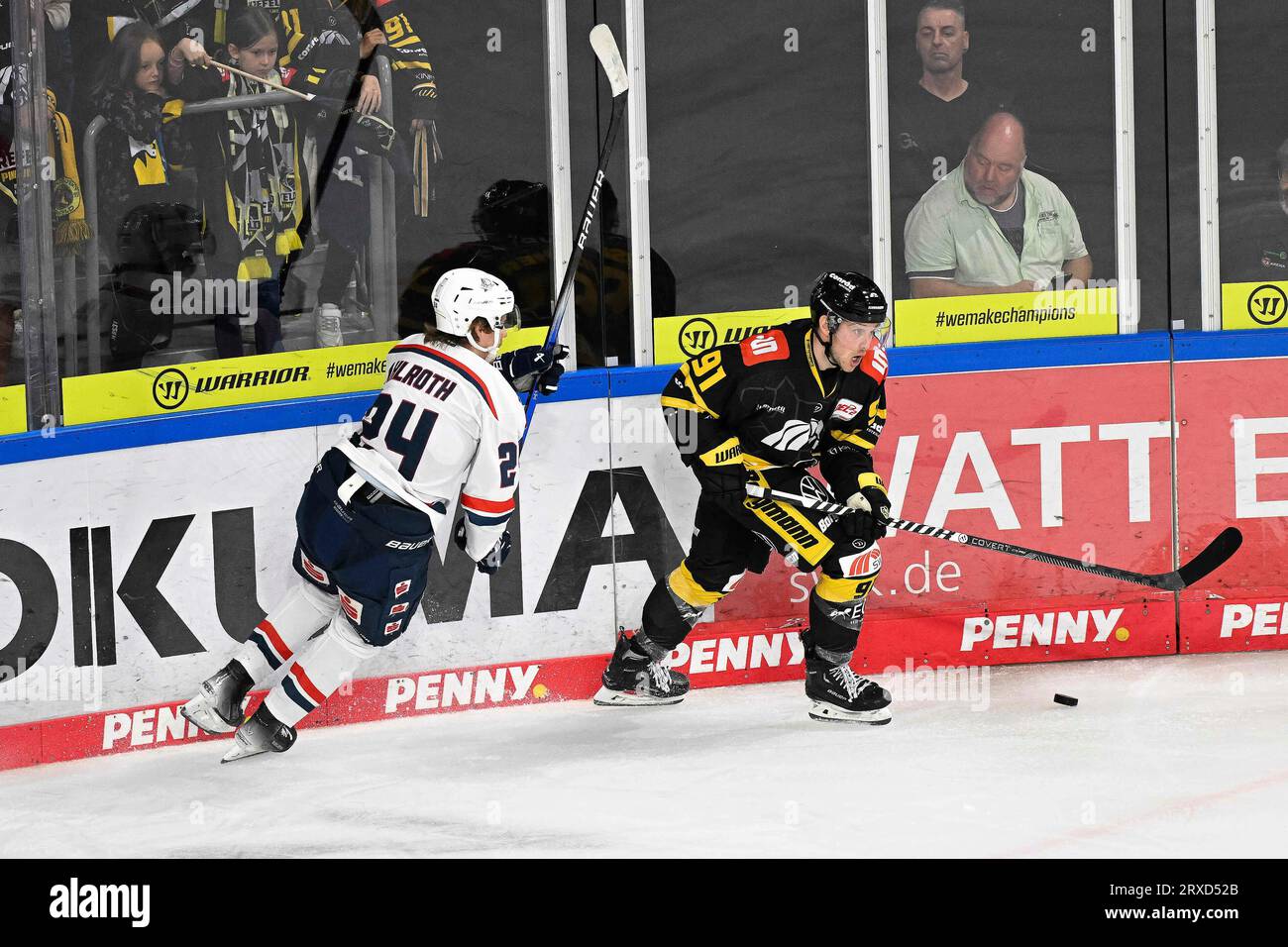 Eishockey DEL2 - 4. Spieltag: Krefeld Pinguine vs EC Kassel Huskies am ...