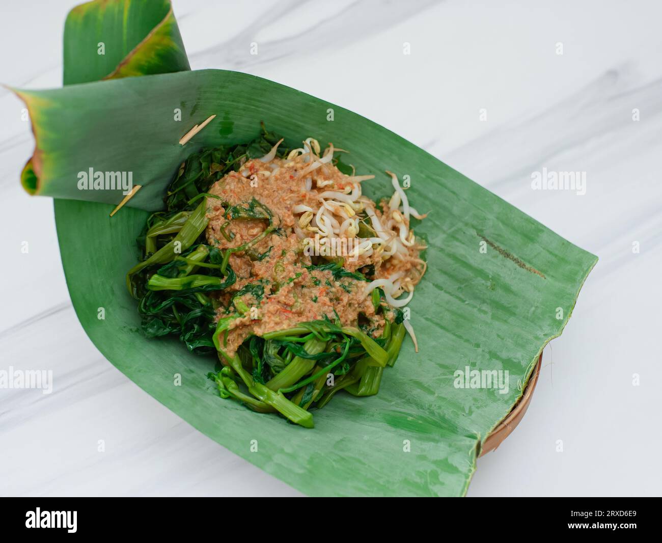 Pecel sayur hi-res stock photography and images - Alamy