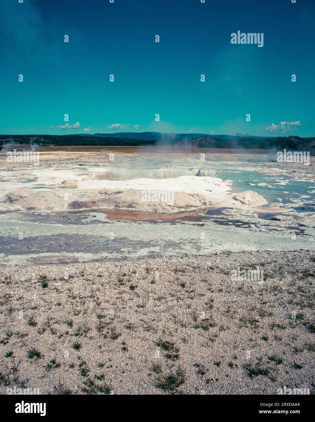 Yellowstoneparktrail hi-res stock photography and images - Alamy