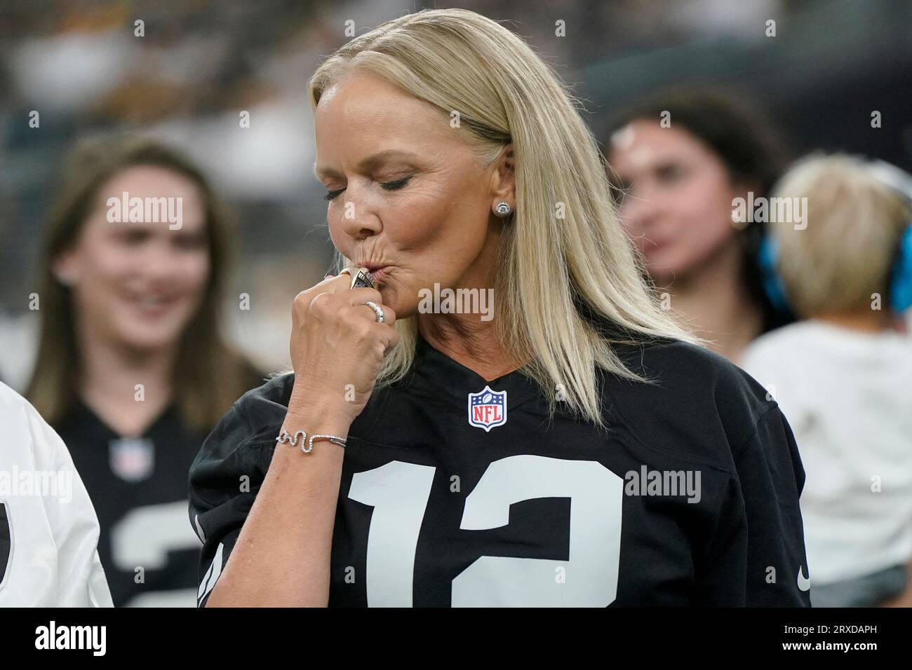 Kendra Stabler, daughter of former Raiders quarterback Ken Stabler ...