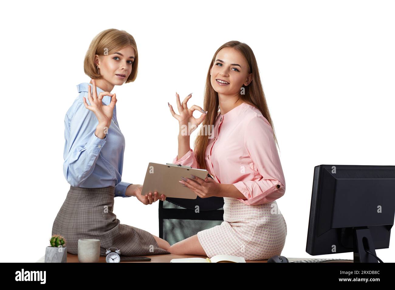 People cooperating hi-res stock photography and images - Alamy