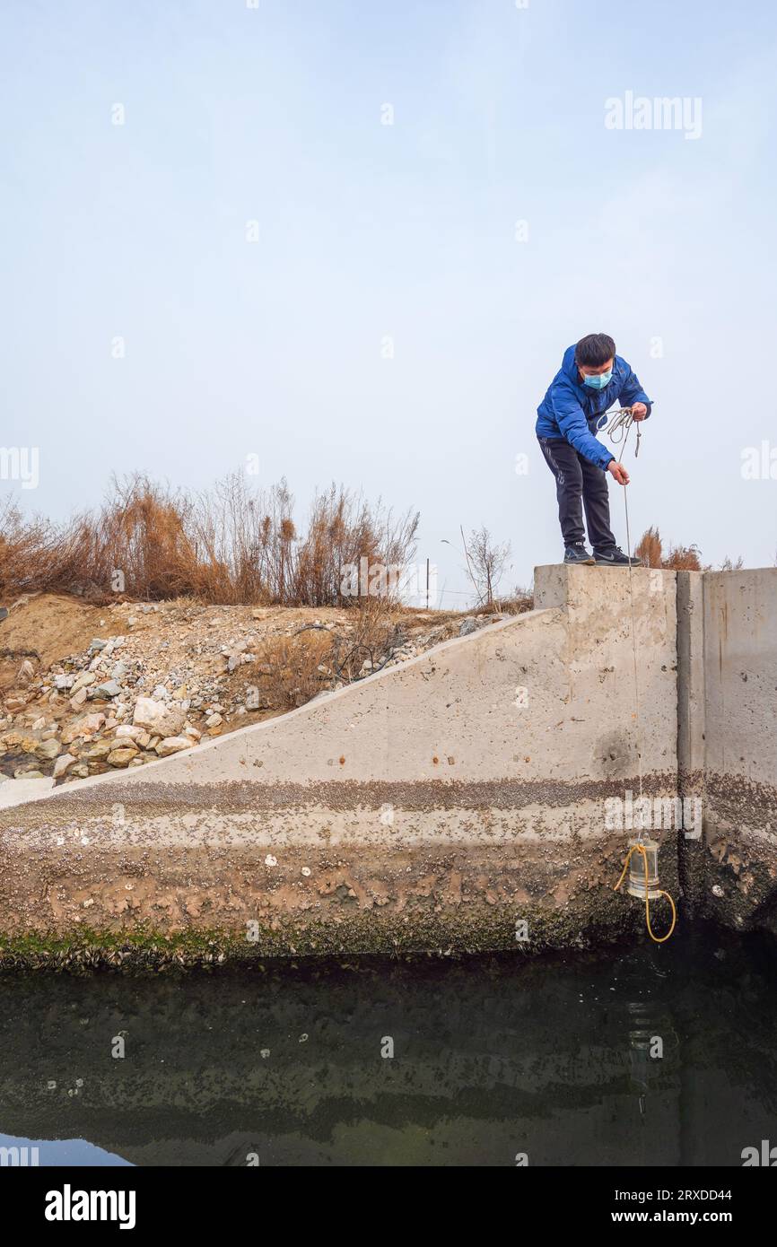 Sewage outlets hi-res stock photography and images - Alamy