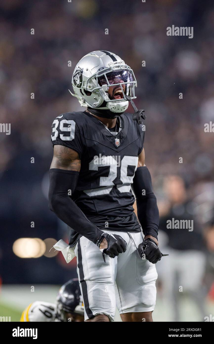 Las Vegas Raiders cornerback Nate Hobbs (39) reacts after breaking up a ...