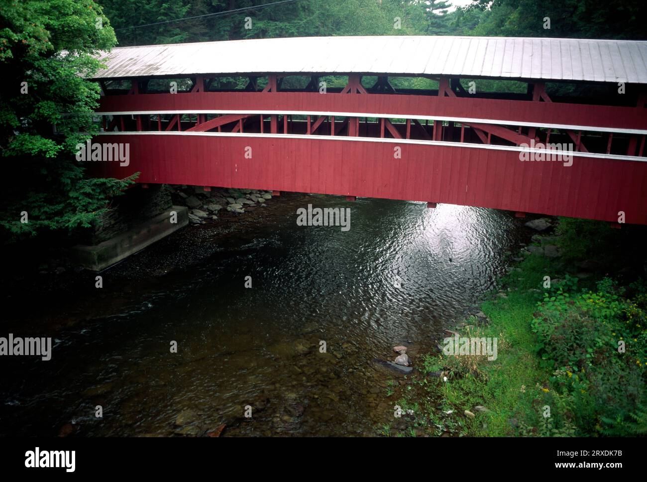 Covered bridges pennsylvania hi-res stock photography and images - Alamy