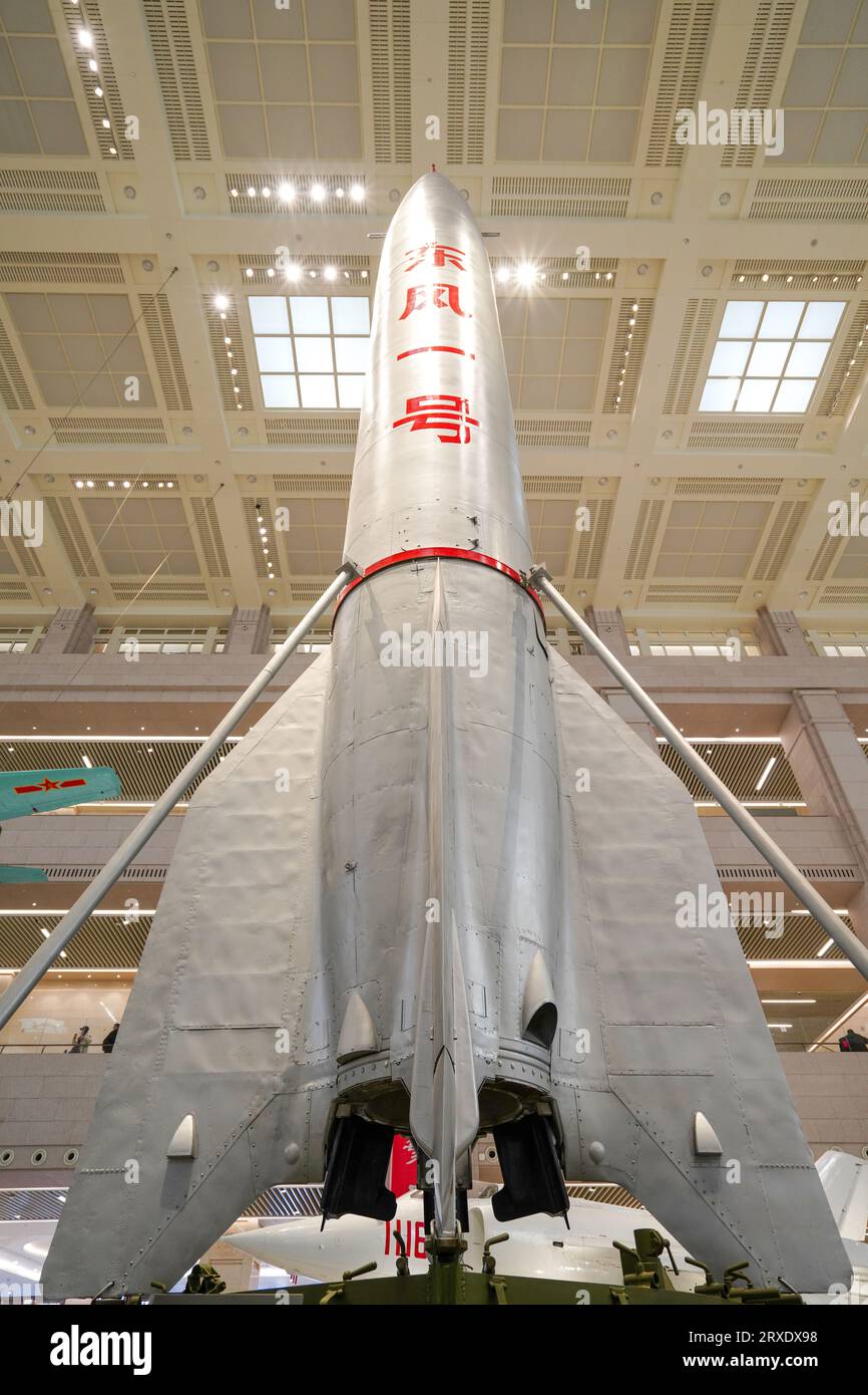 Dongfeng missile hi-res stock photography and images - Alamy