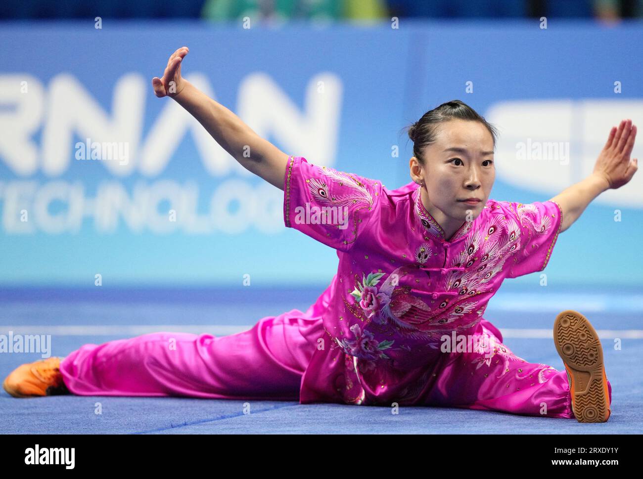 Hangzhou, China's Zhejiang Province. 25th Sep, 2023. Li Yi of China's ...