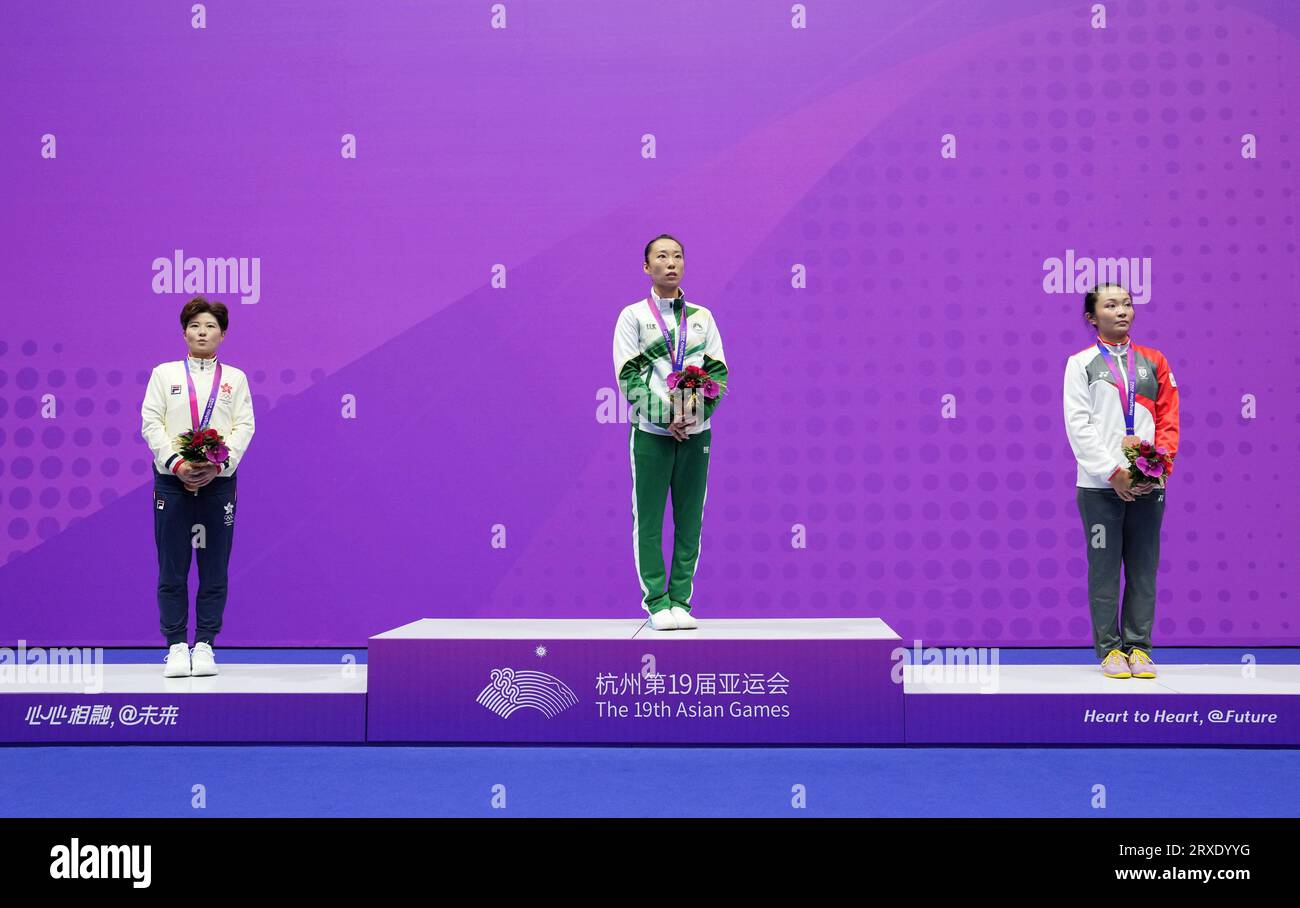 Hangzhou, China's Zhejiang Province. 25th Sep, 2023. Gold medalist Li ...