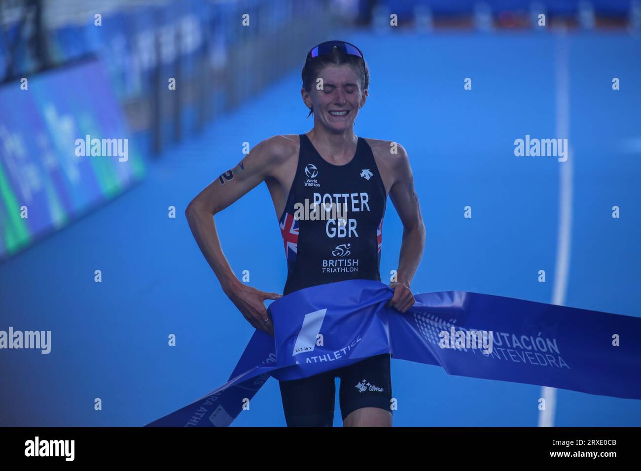 Pontevedra, Spain. 24th Sep, 2023. British triathlete, Beth Potter ...