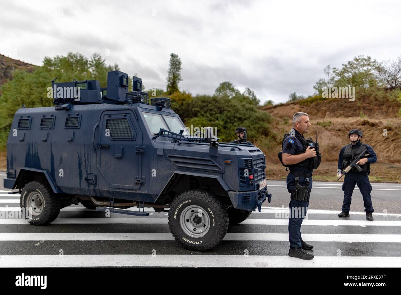Zvecan, Kosovo. 25th Sep, 2023. Kosovo police officers maintain ...