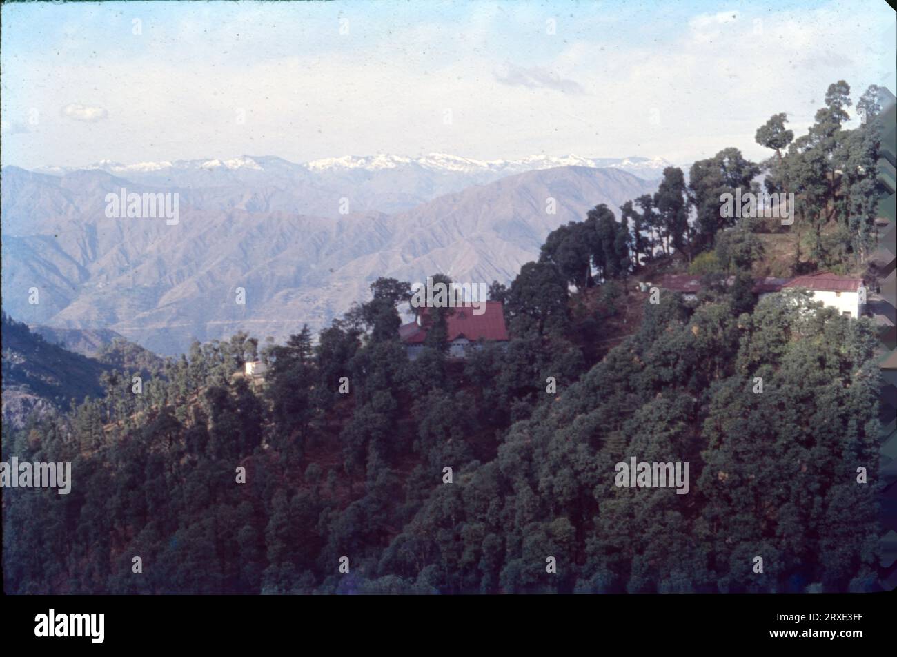 Dehradun new delhi hi-res stock photography and images - Alamy