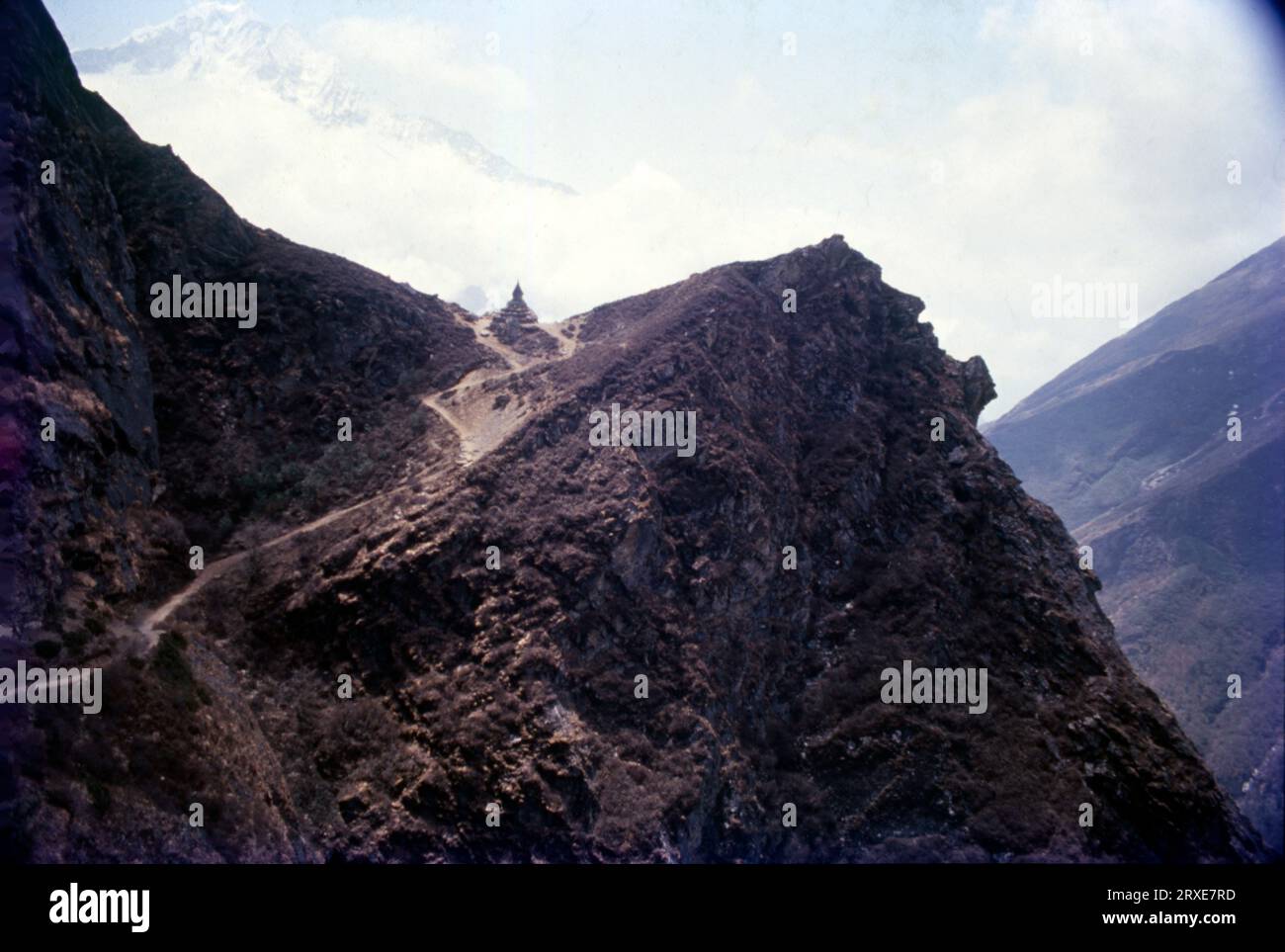 Na, Nepal is a small village located along the Tsho Rolpa trekking ...