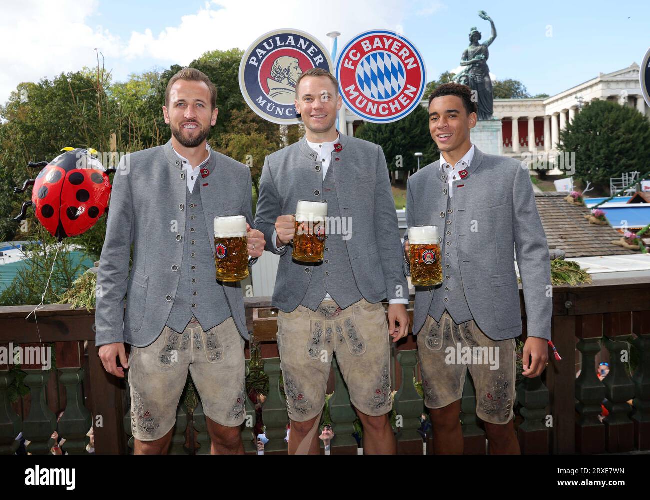 Munich Germany 24.9.2023, Football, Celebraties: The team of FC Bayern ...