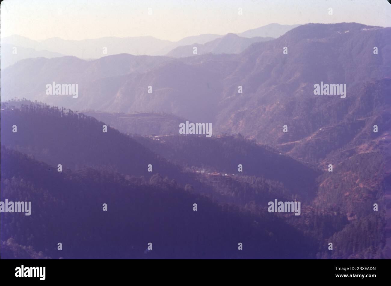 Mountain Range & Snow Mountains, Shimla, Himachal Pradesh, India Stock ...