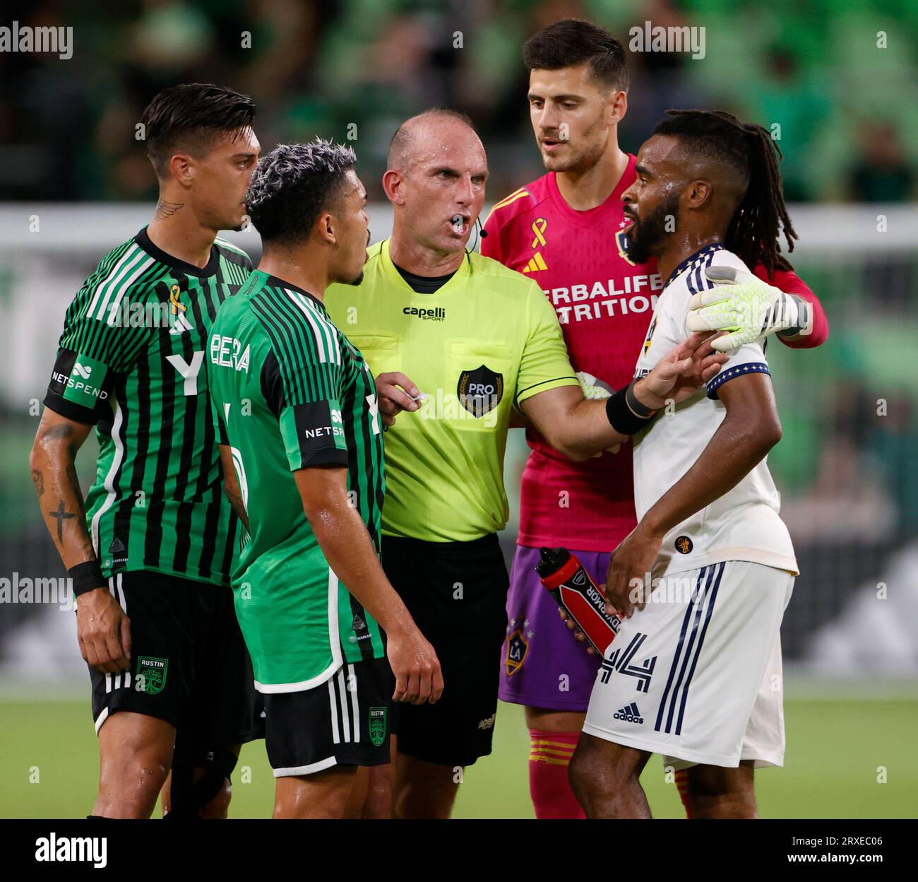 The referee breaks hi-res stock photography and images - Alamy
