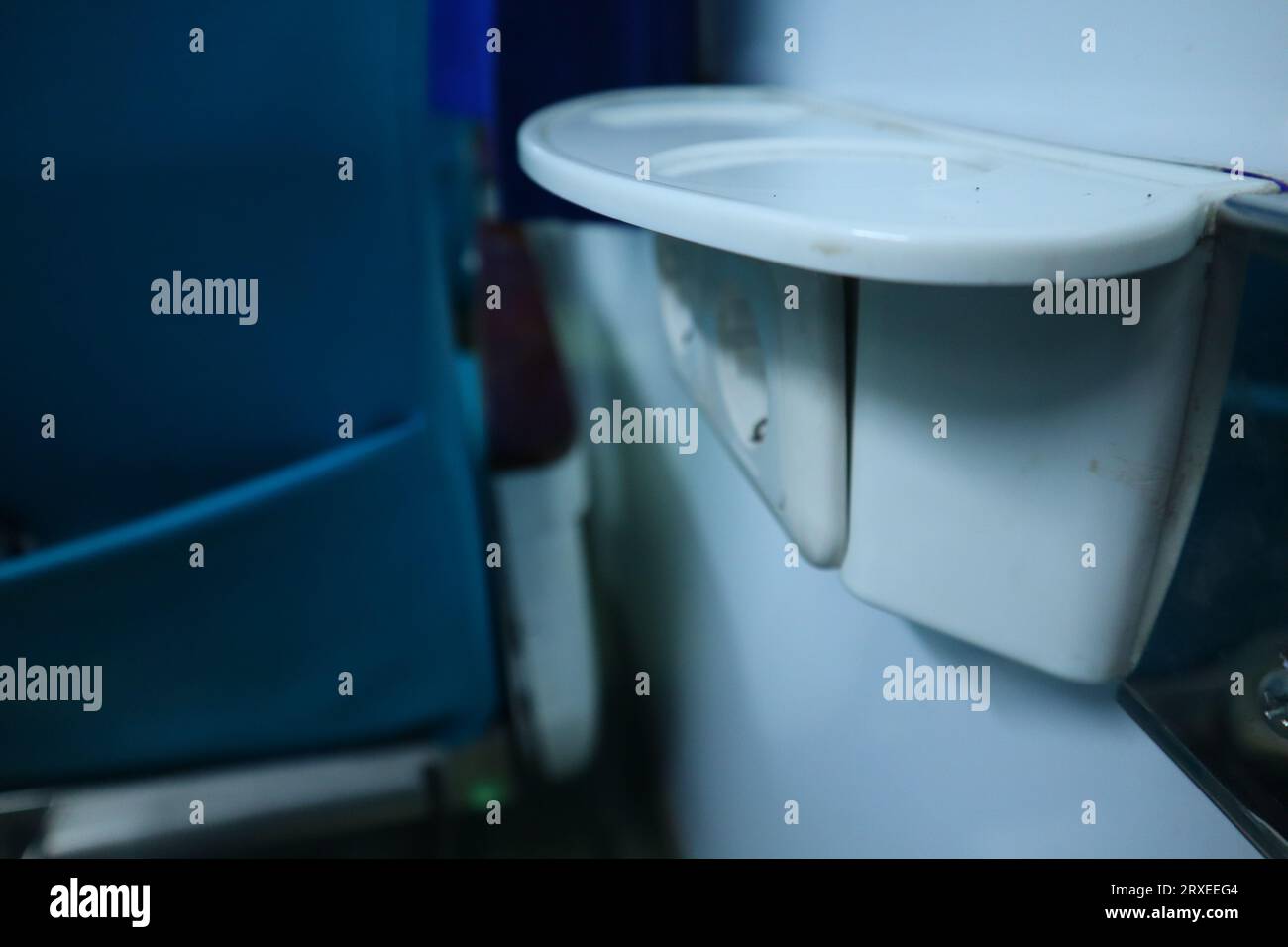 Luxury train interior hi-res stock photography and images - Alamy