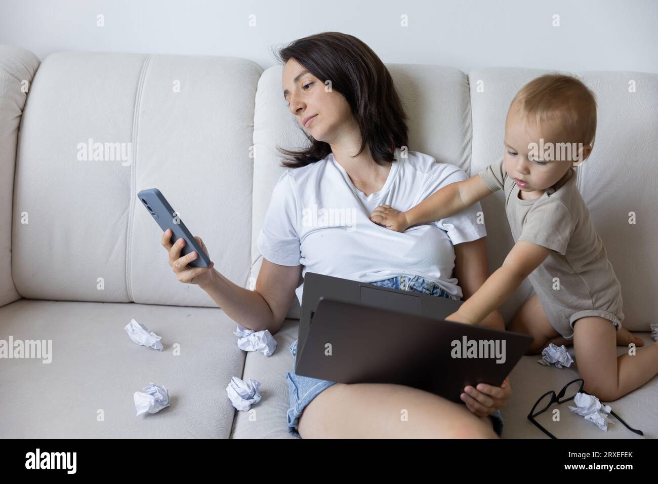 Workspace laziness hi-res stock photography and images - Alamy