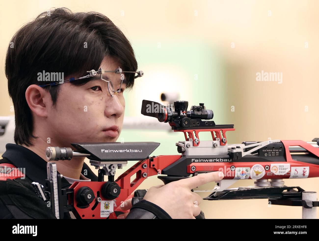 Hangzhou, China's Zhejiang Province. 25th Sep, 2023. Park Hajun of ...