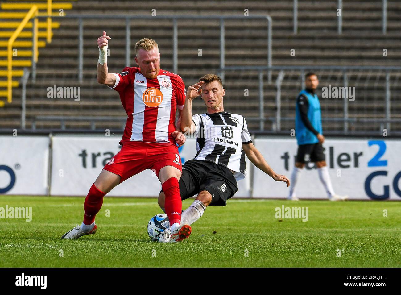 24.09.2023, Donaustadion, Ulm, GER, 3. Liga, SSV Ulm 1846 vs Rot-Weiss Essen, im Bild Ron ...