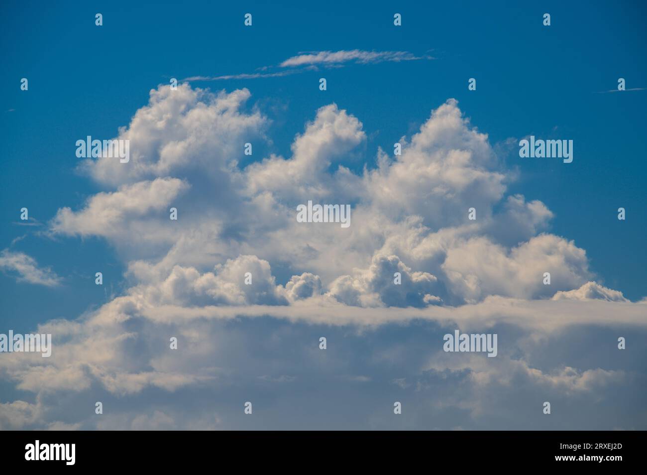 Blue sky and unpredictable white clouds. Amazing nature. Guishan Island ...