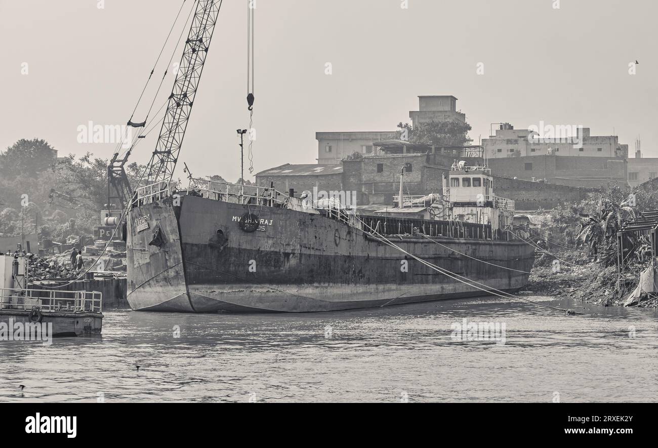 Construction shipbuilding hi-res stock photography and images - Alamy