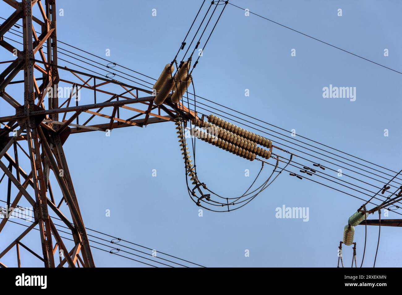 Strain Vs Suspension Insulators at Iris Gamez blog