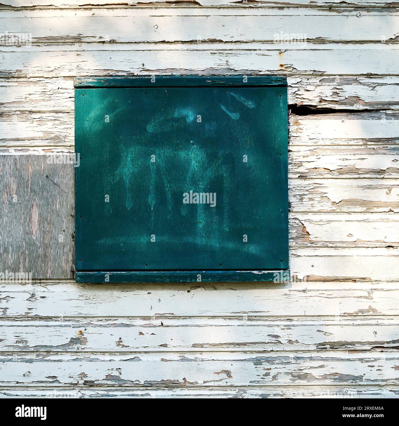 Out shed hi-res stock photography and images - Alamy