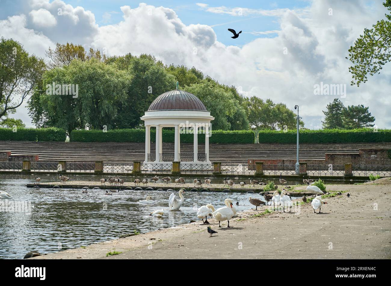Bandstand and the lake in Stanley Park,Blackpool Stock Photo - Alamy