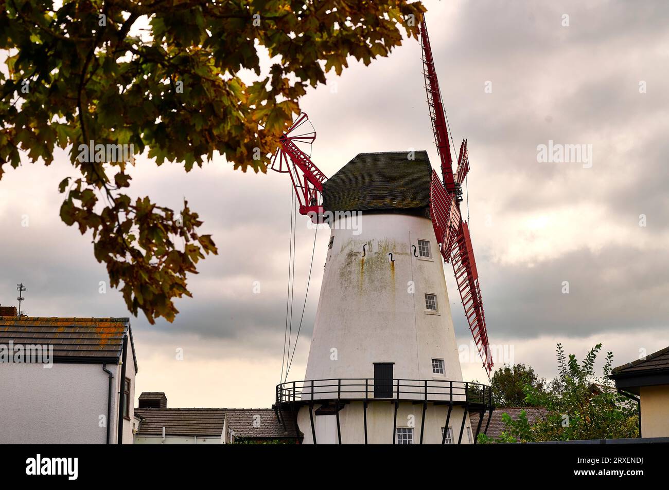 Side view windmill hi-res stock photography and images - Alamy