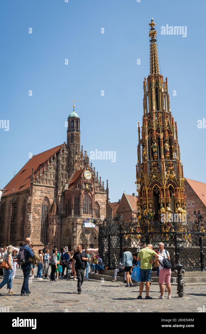 The Schöner Brunnen (beautiful fountain) Gothic Spire in Baveria ...